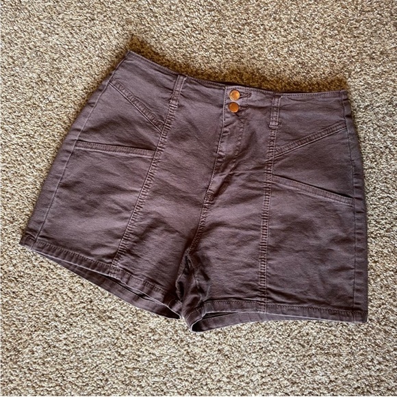 Universal Thread | Shorts | Universal Thread High Rise Midi Shorts Size ...